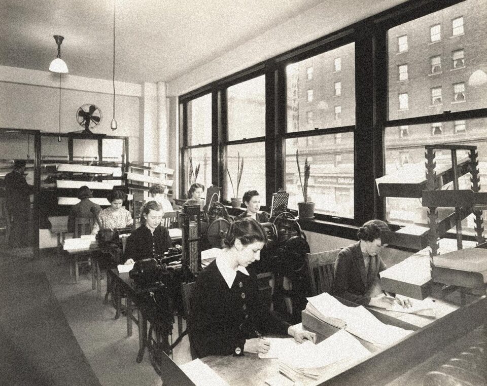 Working Class Life in England in the 1930s - My Blog